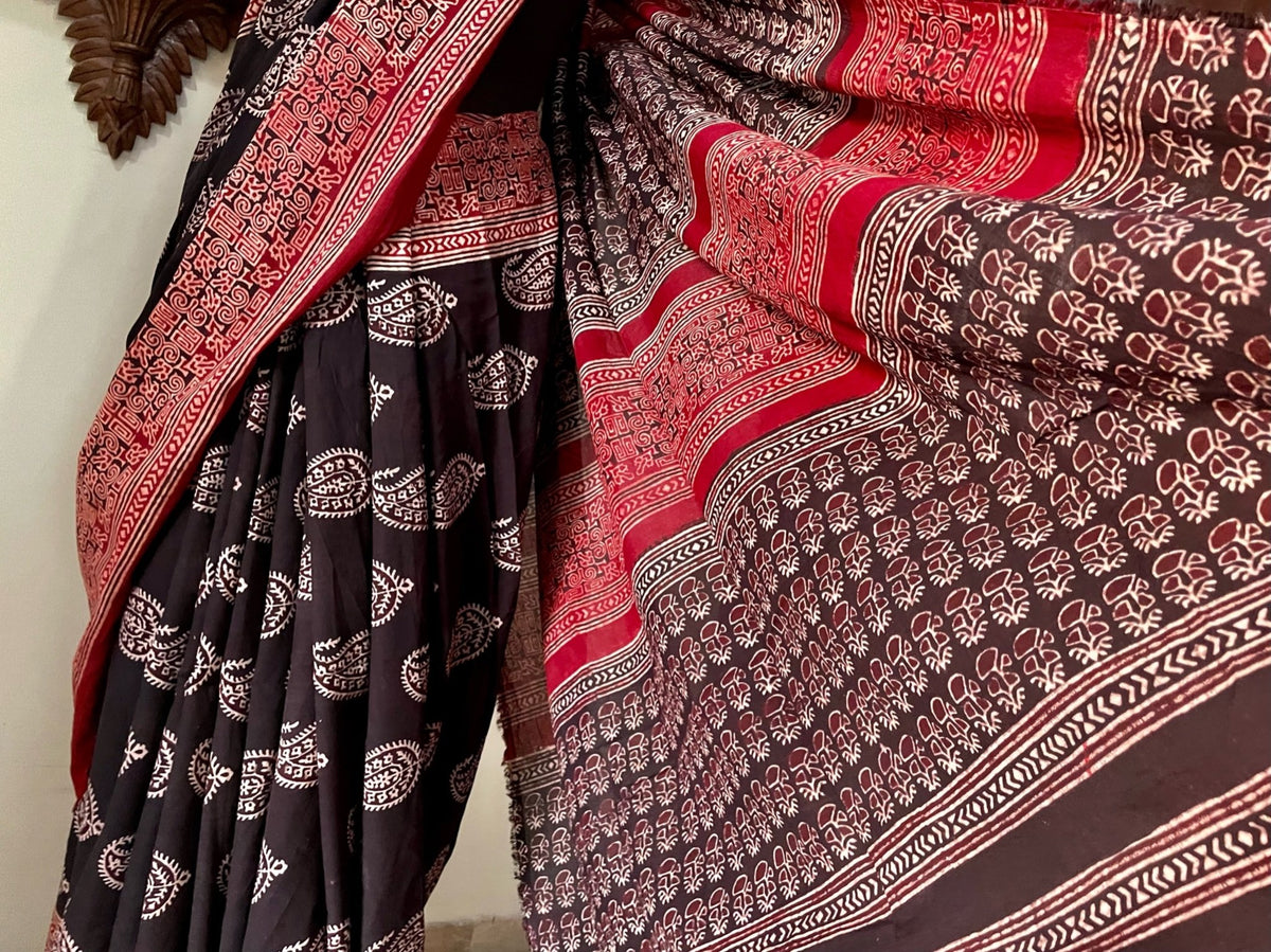 Hand Dyed Ajrak Design - Pakistan's 1st Online Saree Store – The Saari ...